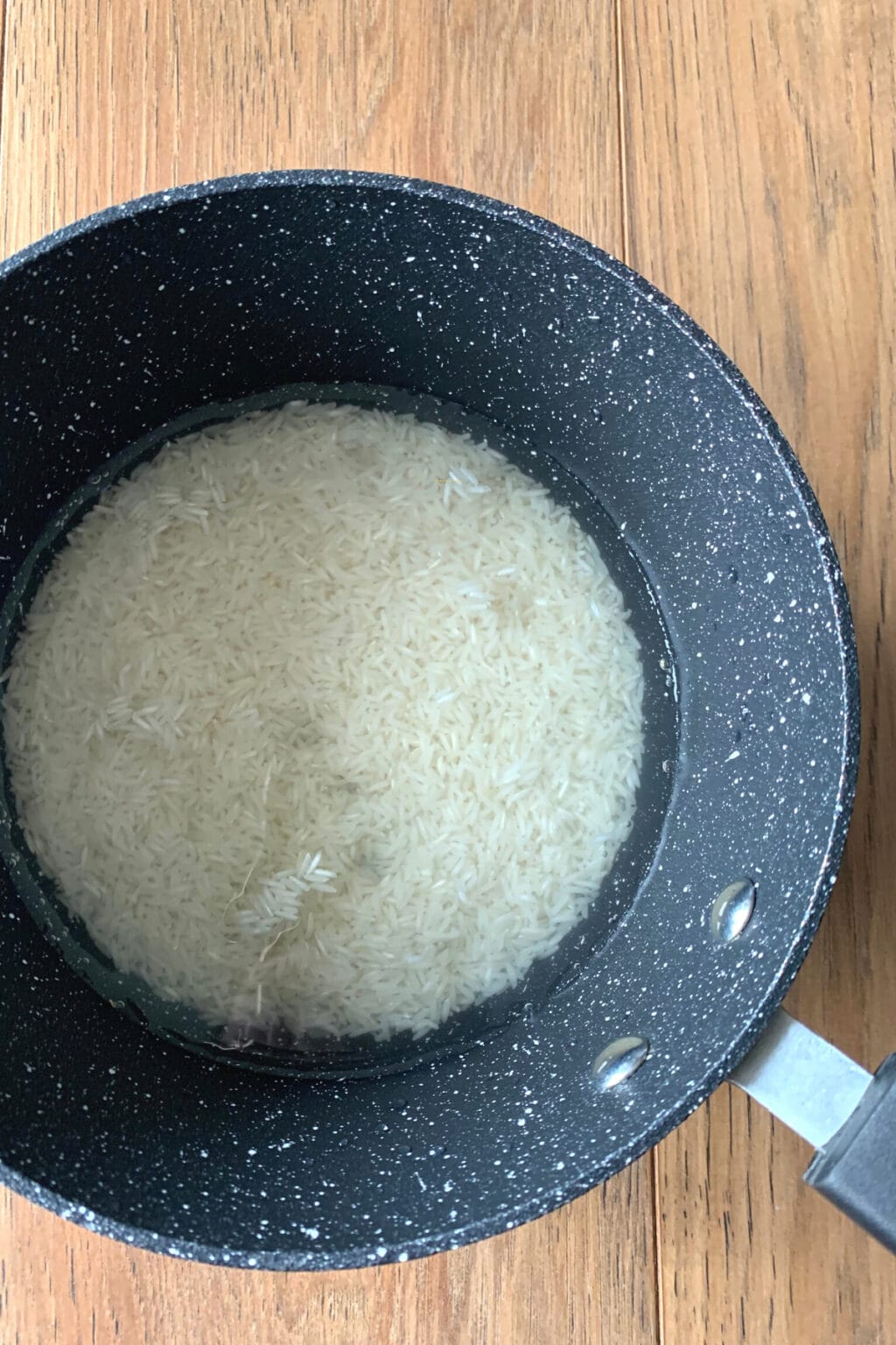 The Easy Way To Cook Rice | Newbie In The Kitchen
