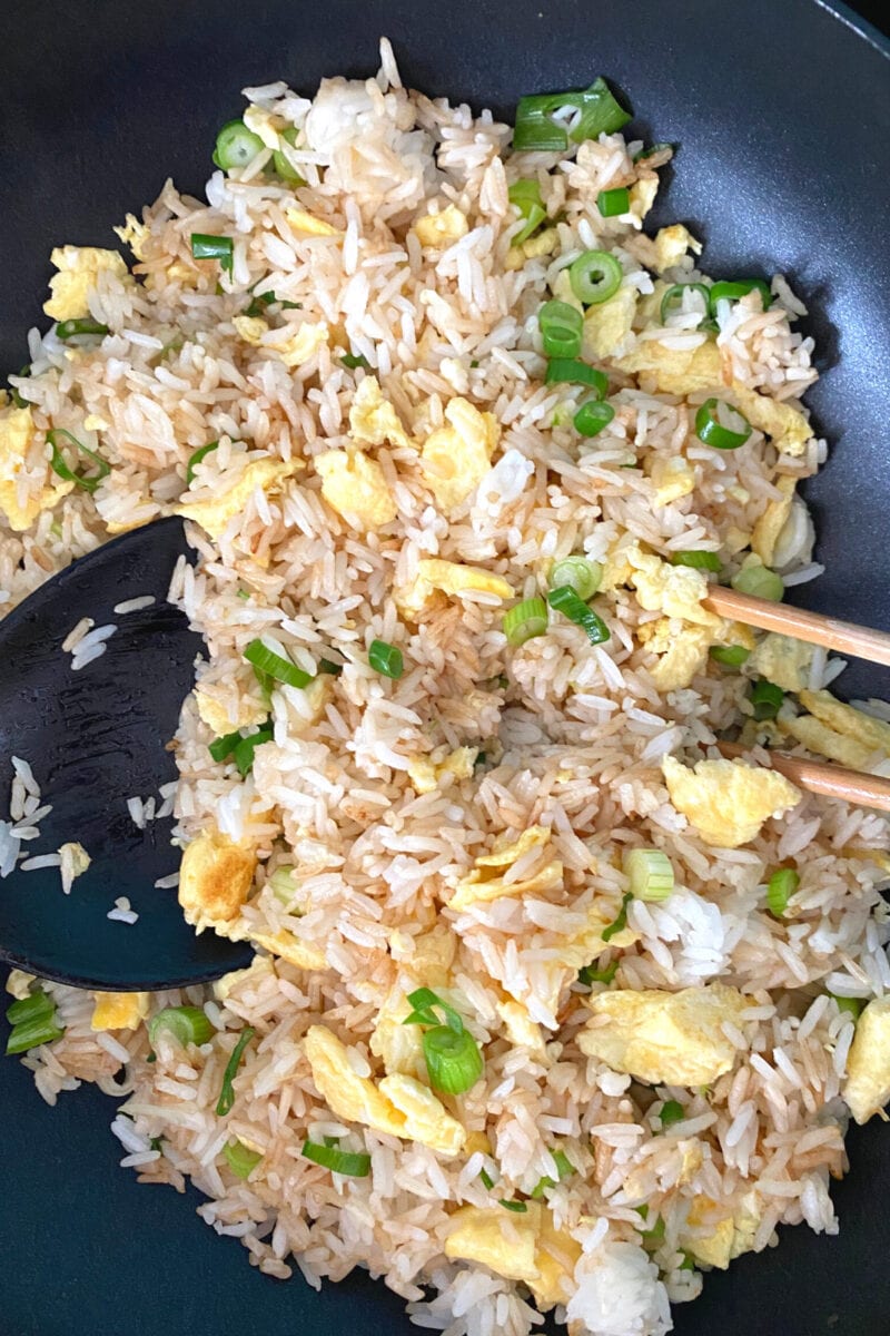 Simple Egg Fried Rice | Newbie In The Kitchen