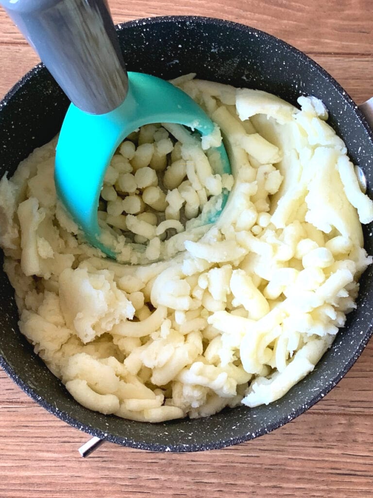 How To Make Perfect Mashed Potatoes | Newbie In The Kitchen