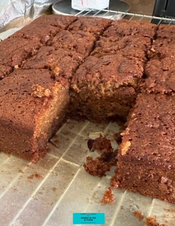 Easy Sticky Toffee Cake | Newbie In The Kitchen