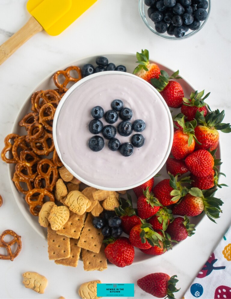 Blueberries and Cream Fruit Dip | Newbie In The Kitchen