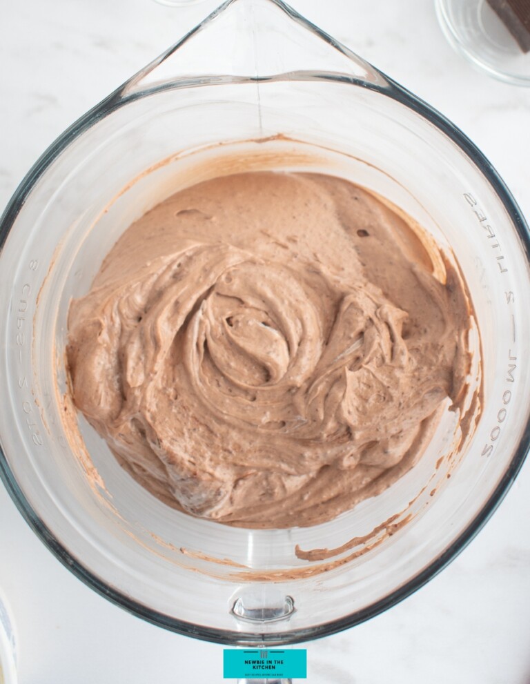 Easy Chocolate Pudding Pie | Newbie In The Kitchen